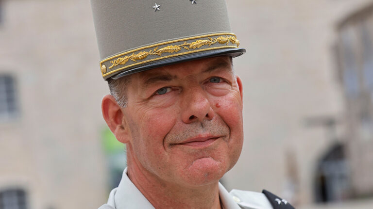 Pierre-Yves Rondeau, un nouveau général à la tête de la 1ère division